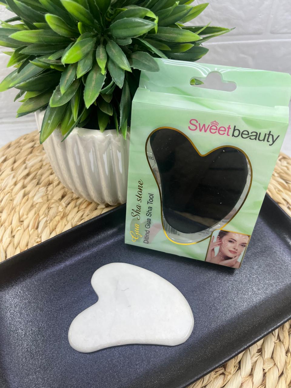 Gua Sha Stone – Pretty & Pizaz